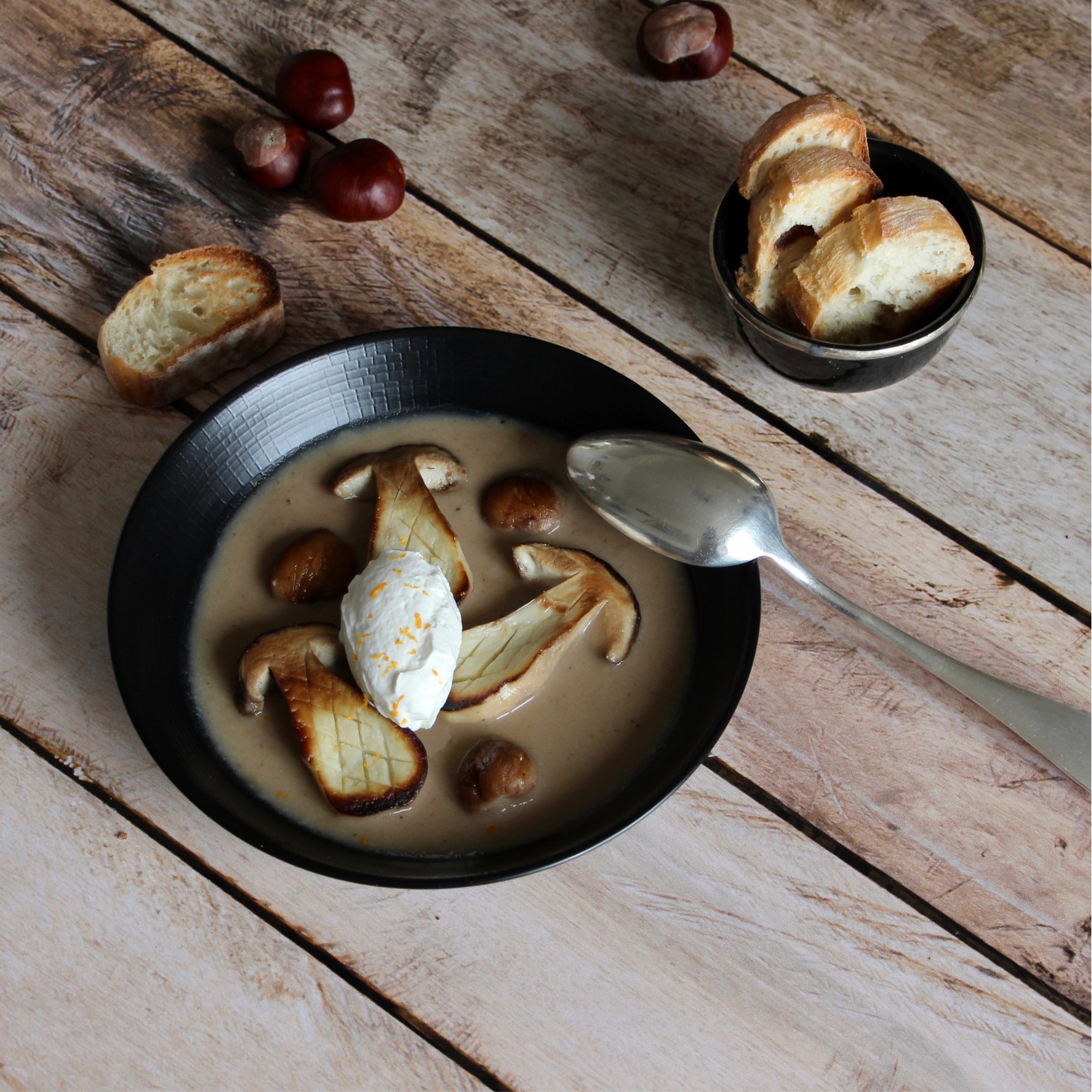 Le Velouté de Cèpes et Châtaignes - Casserole et Chocolat