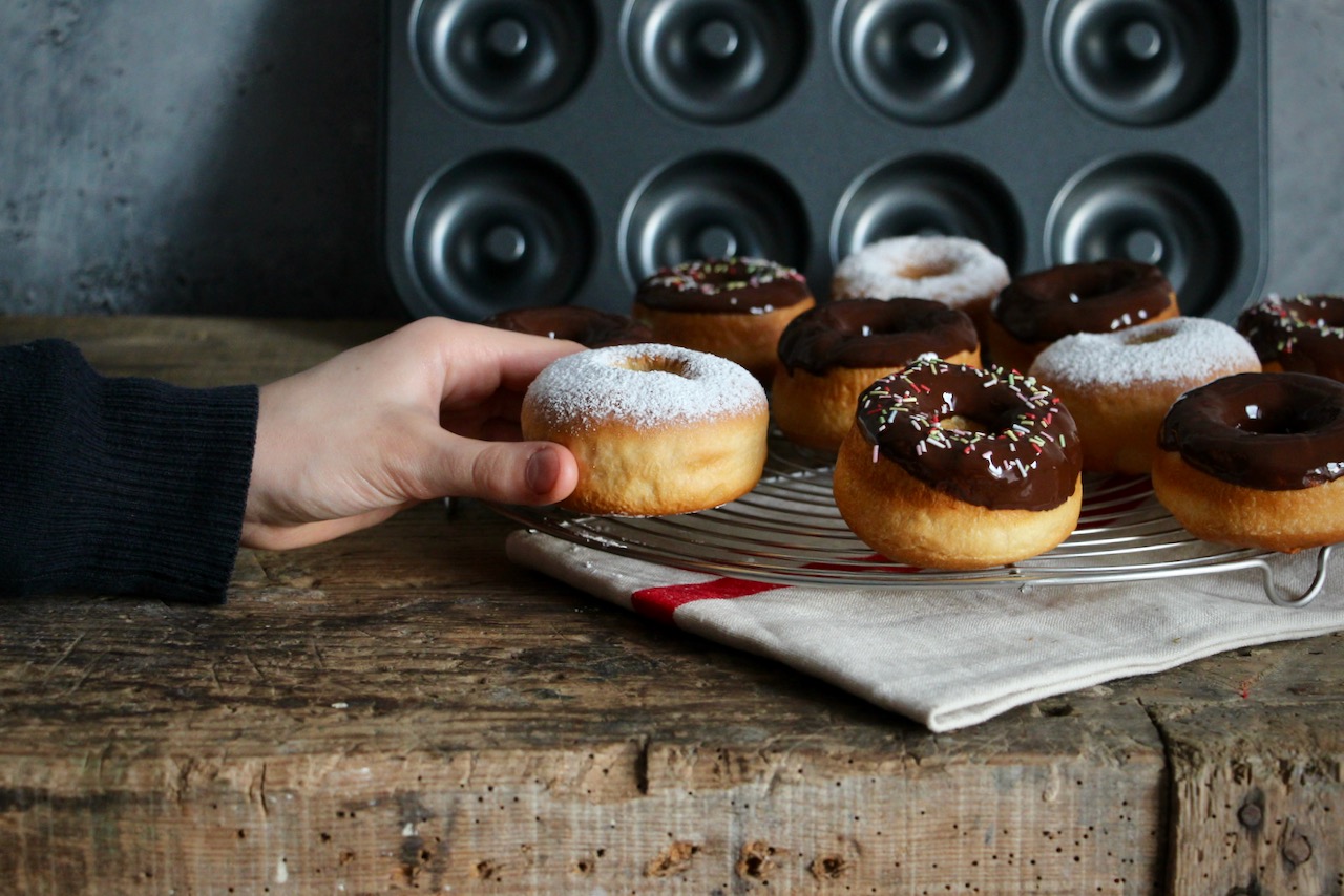 Donuts au Four : Casserole et Chocolat