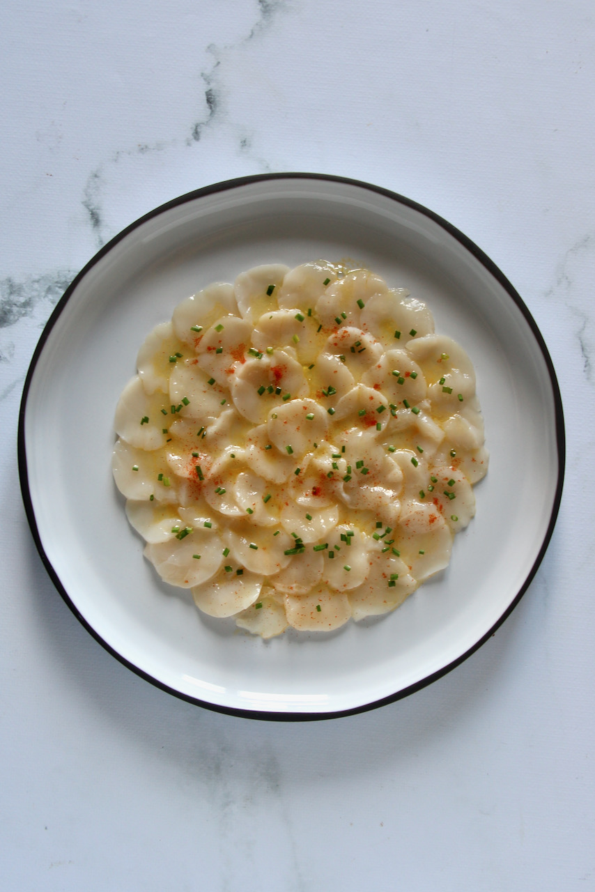 Carpaccio de Noix de St Jacques et Fruit de la Passion - Casserole et ...