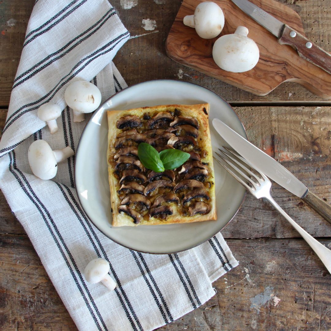 Tarte fine aux Champignons - Casserole et Chocolat