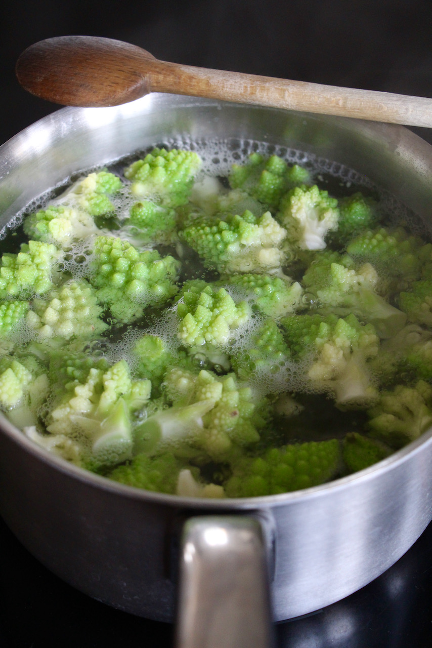 Chou Romanesco crémeux au Curry - Casserole et Chocolat