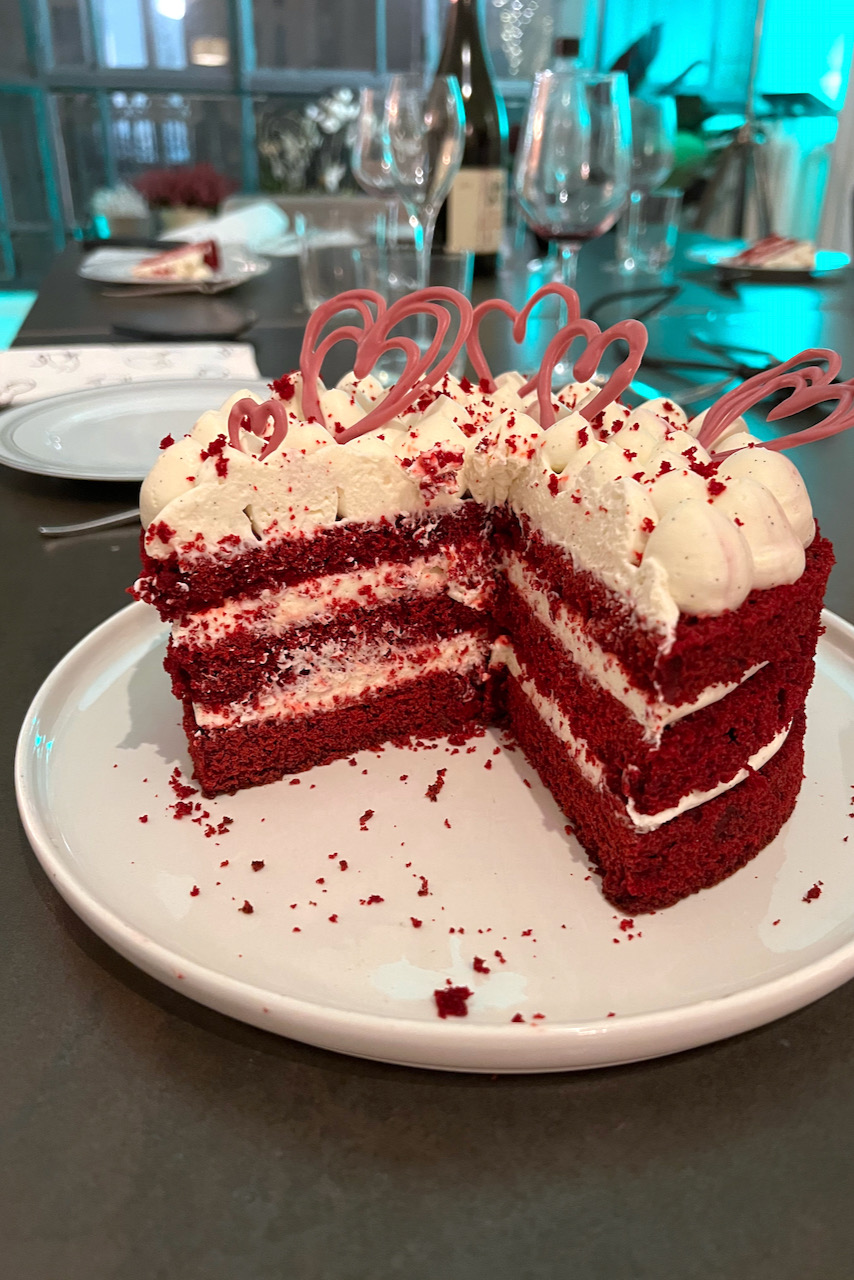 Red Velvet Layer Cake - Casserole et Chocolat