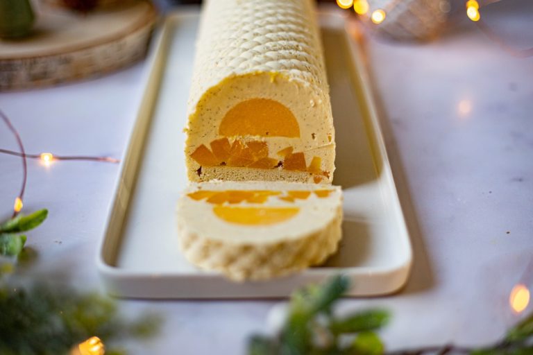 Vanilla Passion Fruit and Mango Yule Log (or entremet) - Casserole et ...