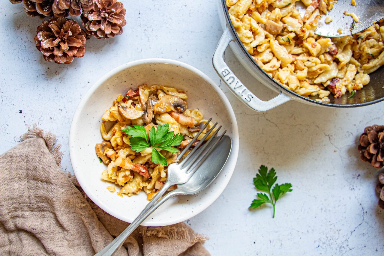One Pot Spaetzle au Lard et Champignons - Casserole et Chocolat