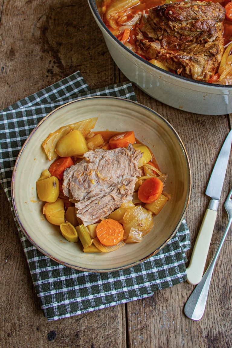 Rôti de Porc aux Légumes d'Hiver - Casserole et Chocolat
